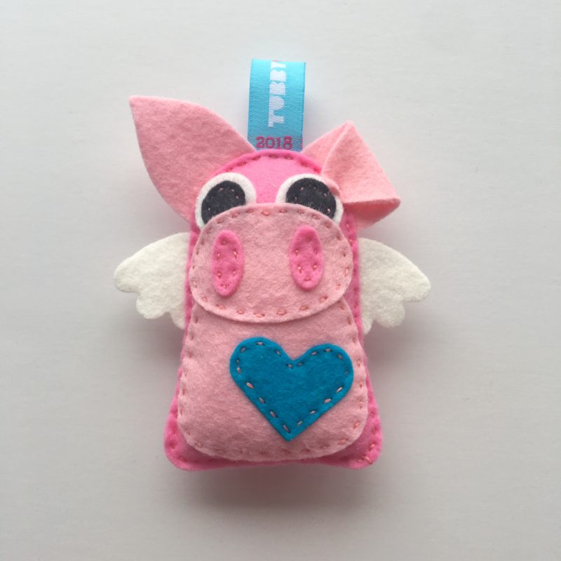 Amelia the Flying Pig – TubbyWubby